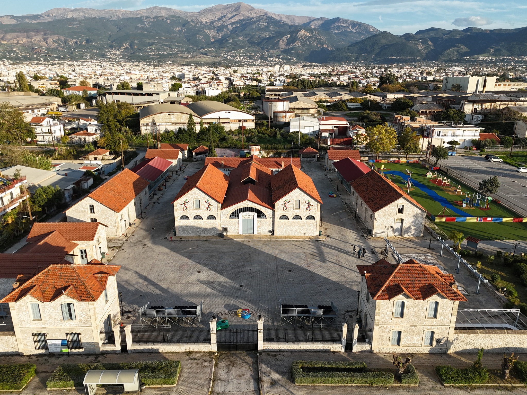 Τα μεγάλα έργα που σφραγίζουν την εικόνα της σύγχρονης Πάτρας και προστατεύουν την ιστορική της ...